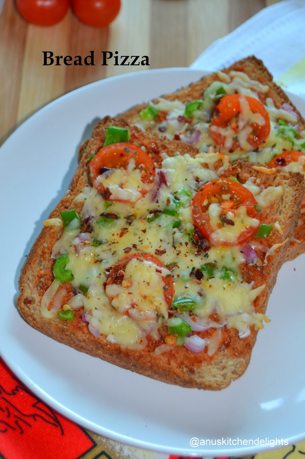 Anu's Kitchendelights: Bread Pizza - Quick Bread Pizza