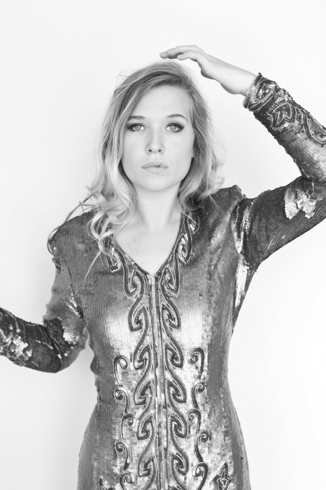 Wild Belle Natalie Bergman : r/PrettyGirls