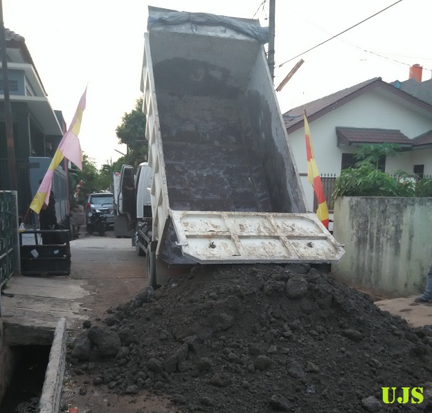 JASA PENGURUGAN urugan Puing Sirtu Limbah Beton Tanah Merah