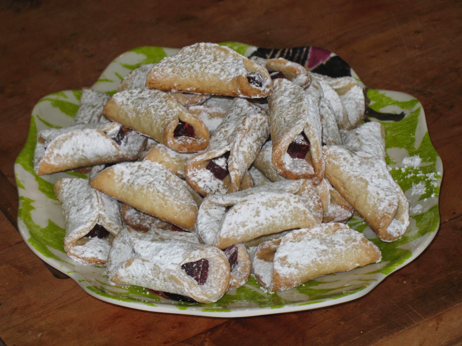 Dos Gatos Baking: Goiabinha (Brazilian guava cookies)