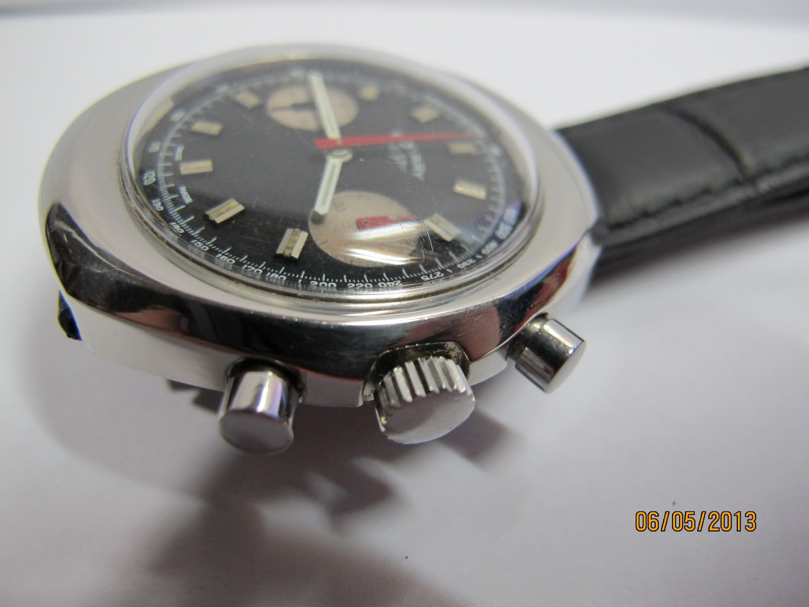 watchopenia: Rotary Chronograph Cal 7733