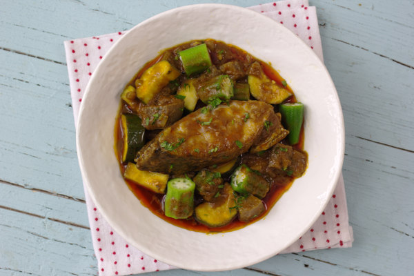 Cinco Quartos de Laranja: Moamba de peixe