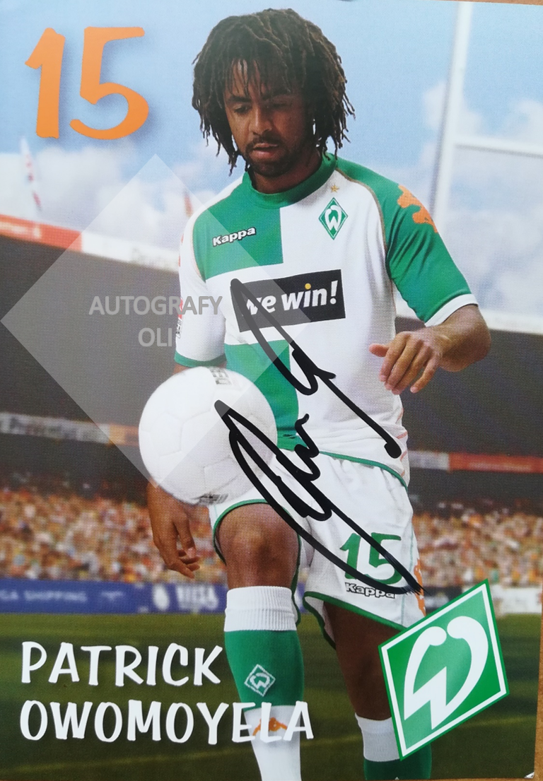 Autografy Oli : Patrick Owomoyela