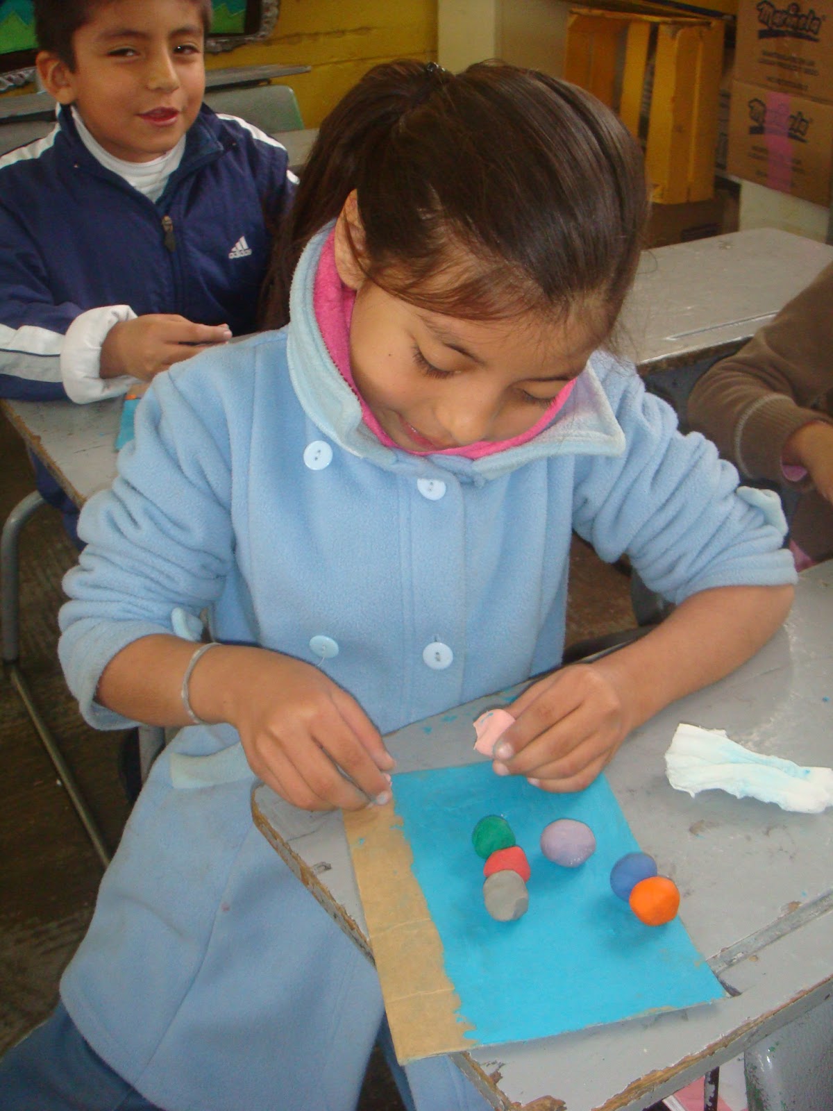 blog escolar 2011-12: Trabajando con plastilina