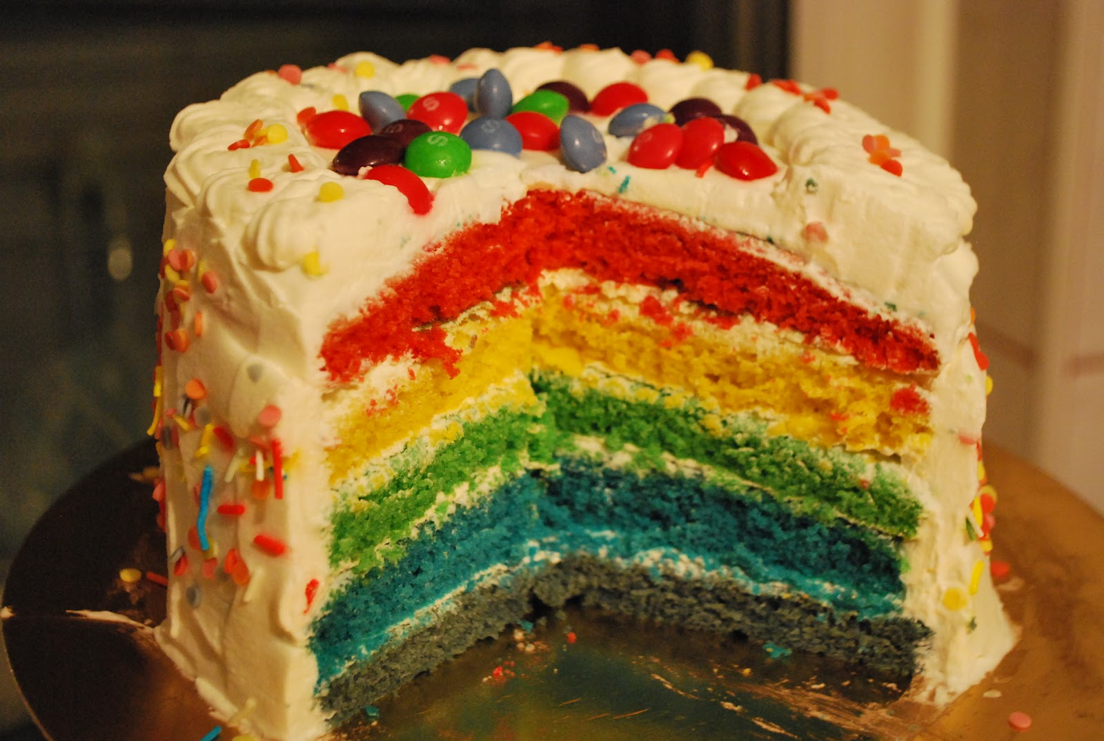 Hedonism Culinar: Rainbow Cake / Tort curcubeu