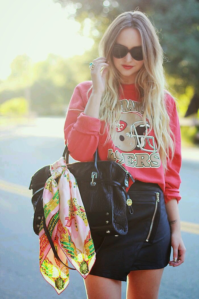 mondaystyle: How To: Dress for a Football Game