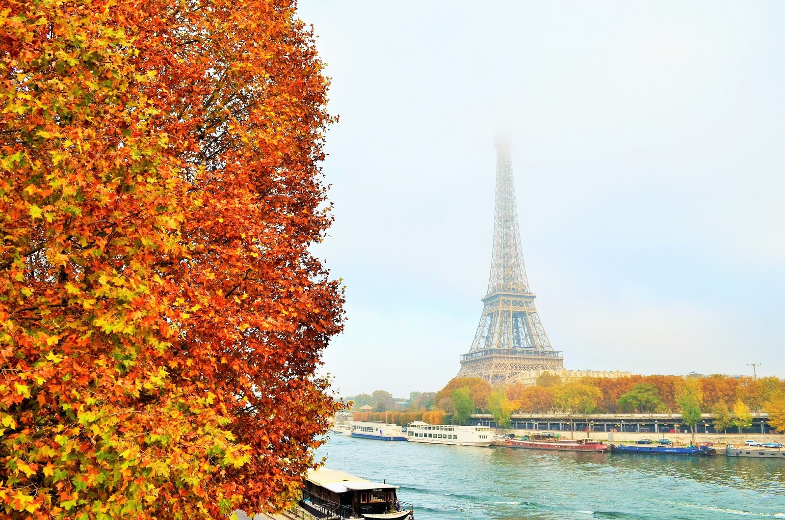 L'Automne à Paris - Parisian touch
