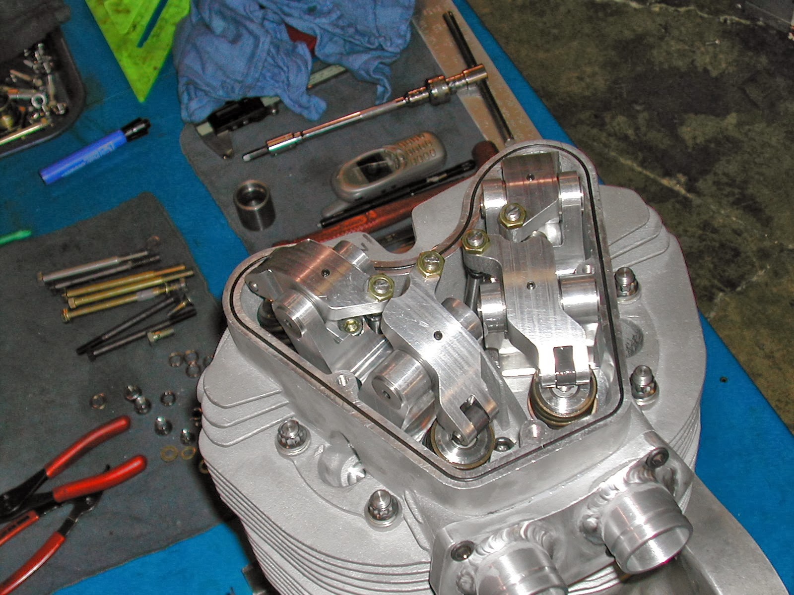 Modern Norton Commando 952cc