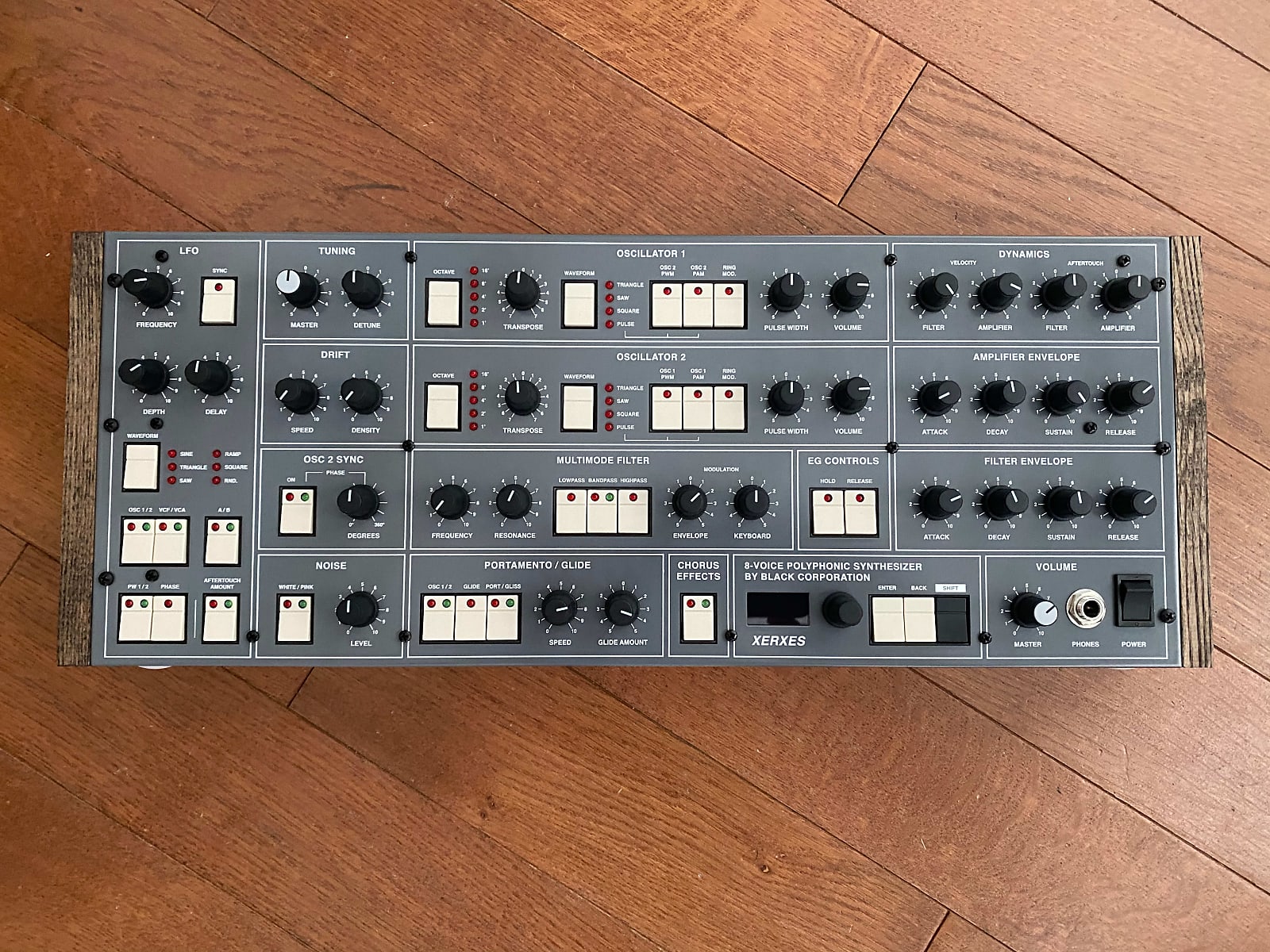 MATRIXSYNTH: Black Corporation Xerxes 8 voice analog synth SN 1725