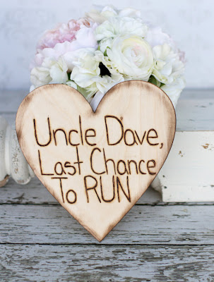 Rustic Wedding Sign Uncle Last Chance To Run - Unxia