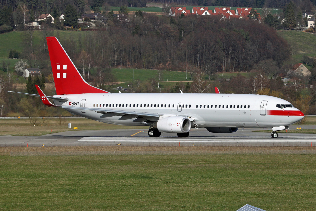 Planes and Trains - Planes 2012: HB-IIR / Boeing 737-86Q (w) / Privatair
