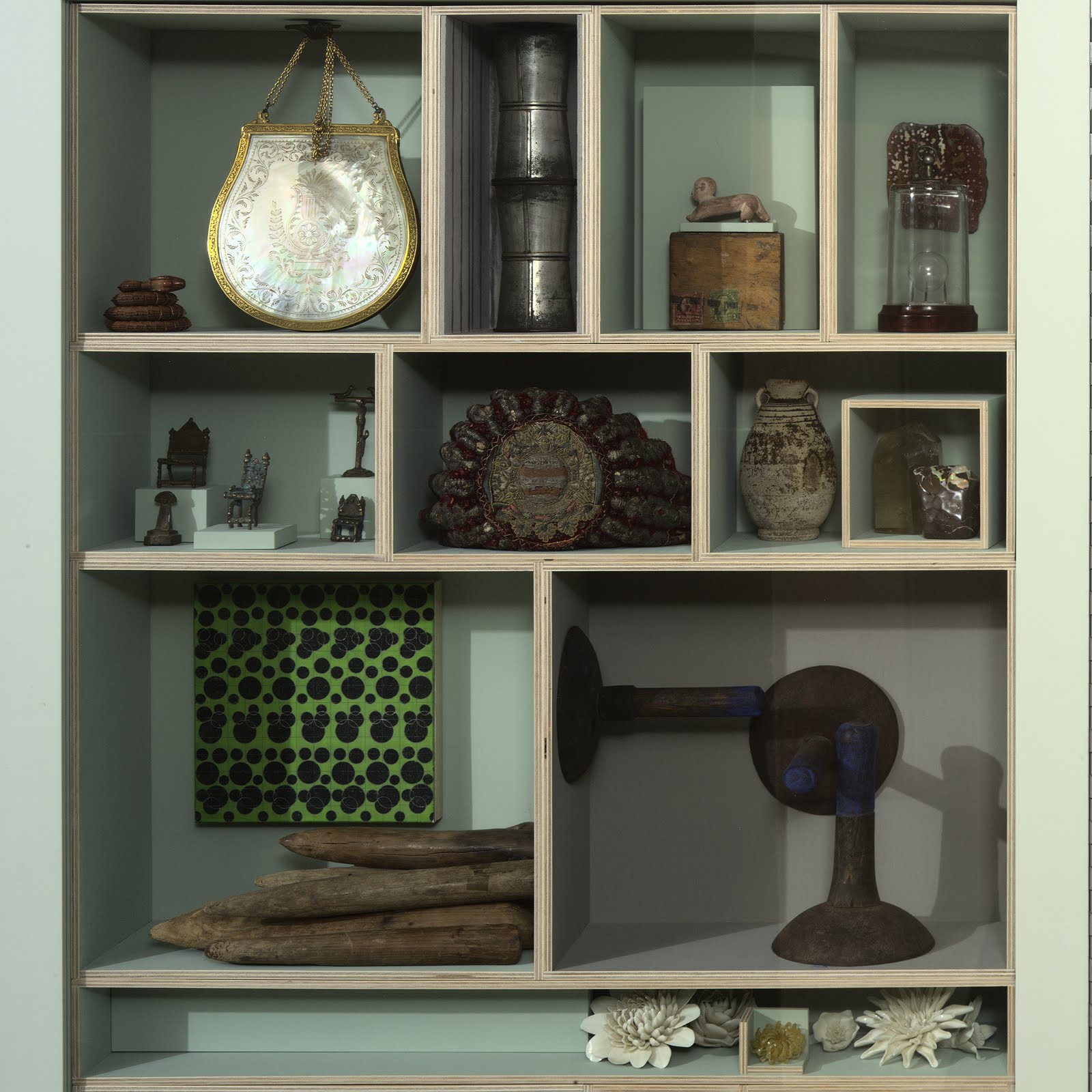 natasha nicholson: CABINET OF CURIOSITIES