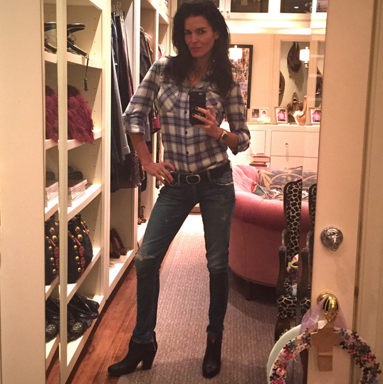 Absolutely Angie Harmon: MASTER POST: Angie Harmon's outfits of the day!