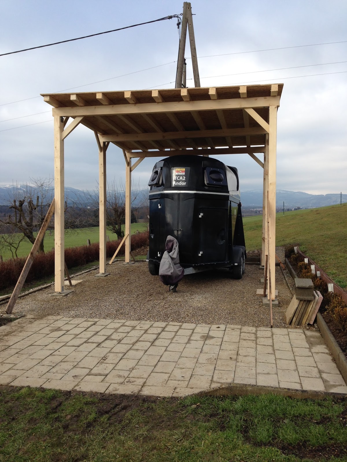 2017 Projects' Review: A Home For Every Trailer - Dressage Hafl