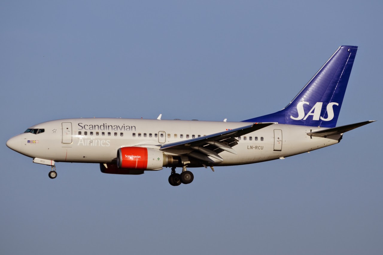 GB Special: B737-683, SAS, LN-RCU