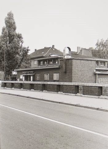 Bint photoBooks on INTernet: Berlin Geisterbahn Brasser's Past Perfect ...