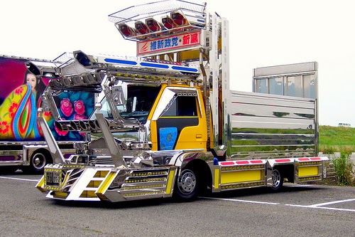 Foto modifikasi bus malam mania sinar jaya ceper keren termewah antar ...