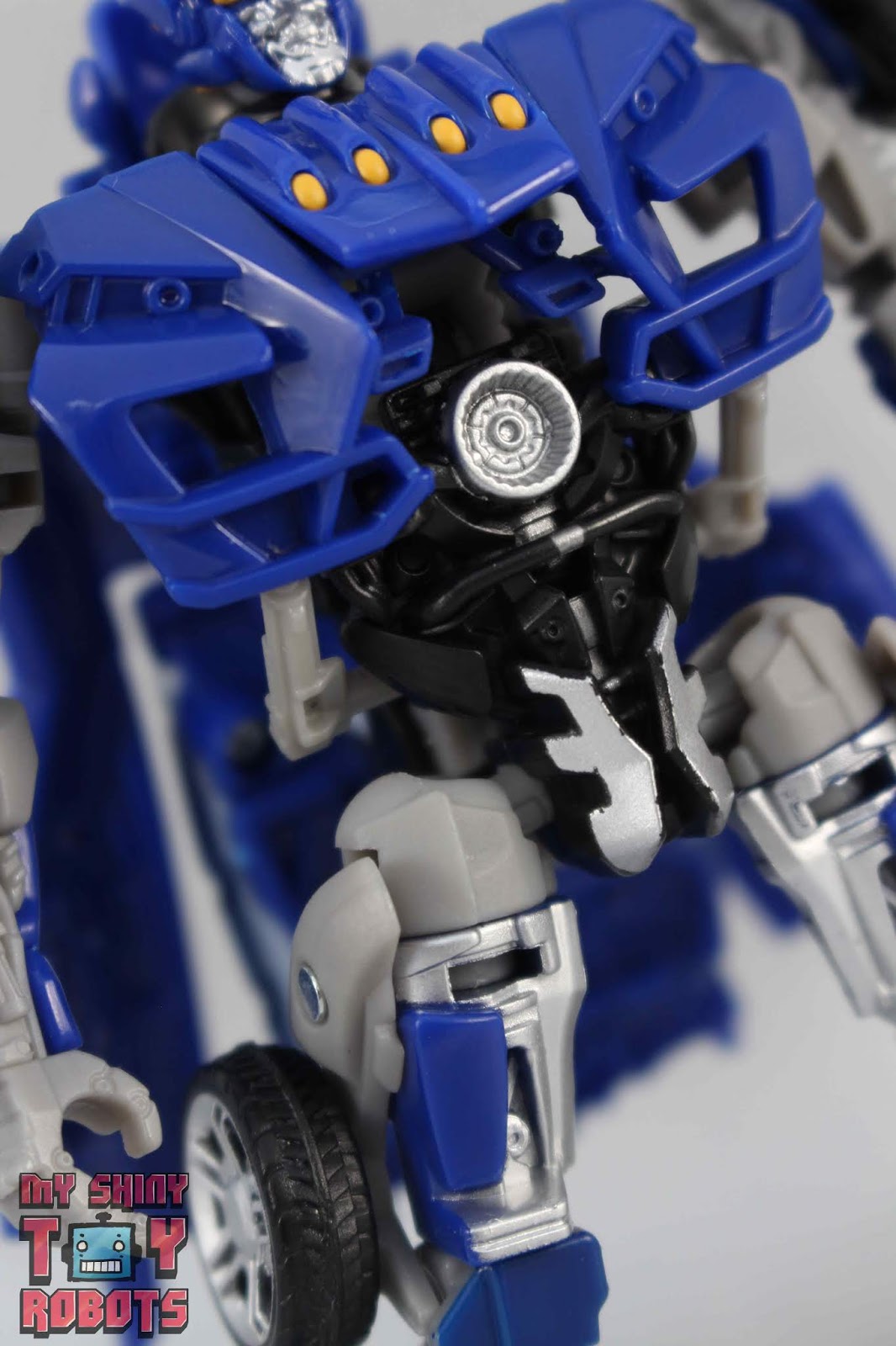 My Shiny Toy Robots: Toybox REVIEW: Transformers: The Ride 3D Deluxe ...