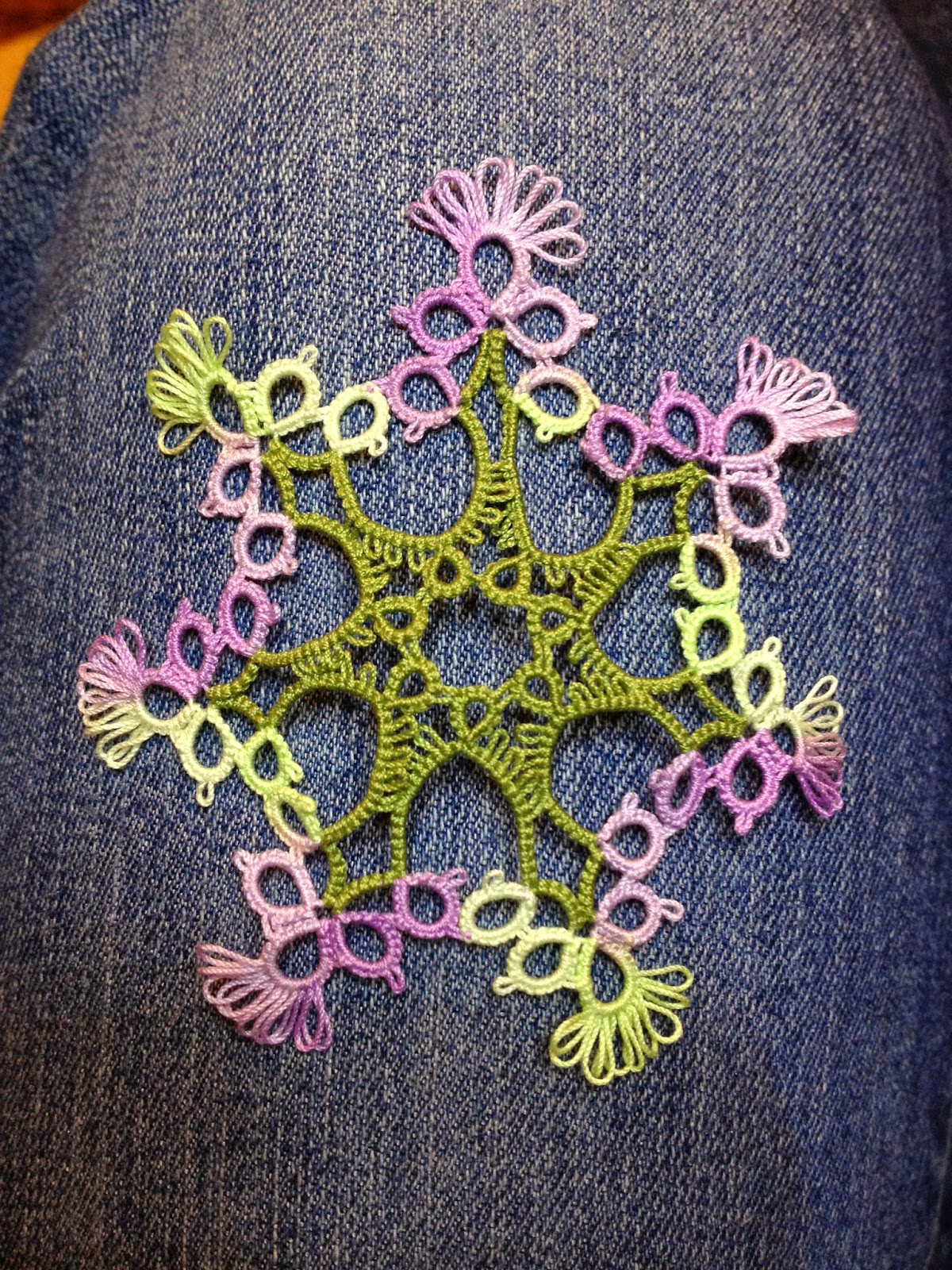 Tatting All Over the Place: Scottish Thistle (Motif 46)