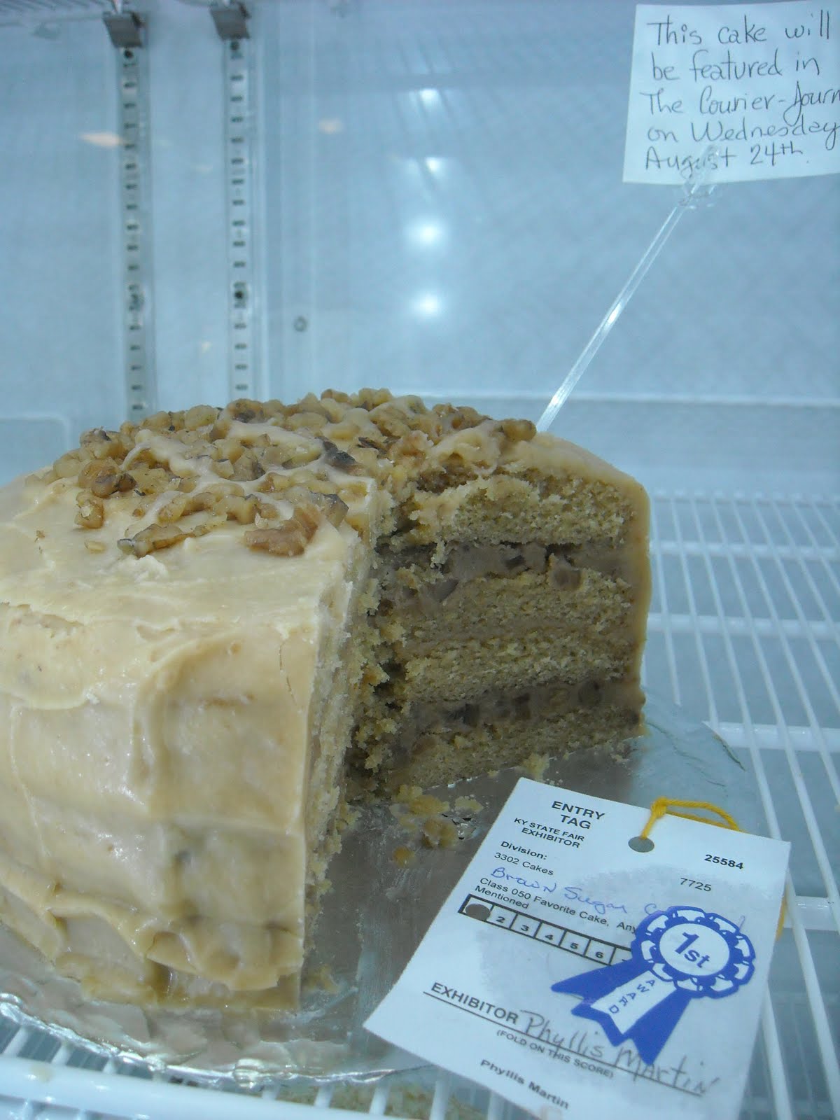 Better Me, Better World: On my mind: Cakes, cakes everywhere but nary a ...