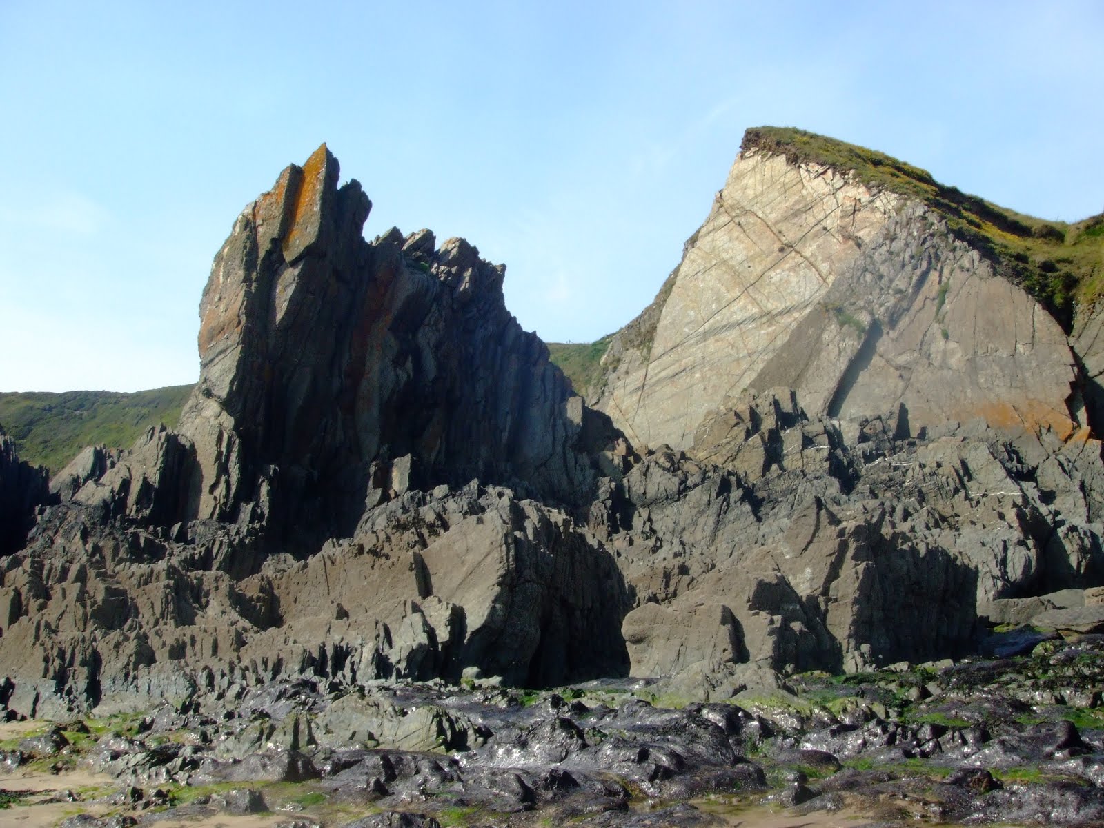 Tydfil Strollers: Marloes Sands to Musselwick Bay