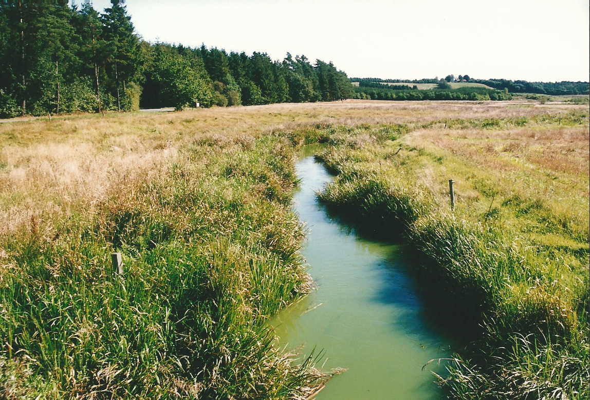 Church and Manor in Denmark: Klovborg church/Klovborg kirke, Vrads ...