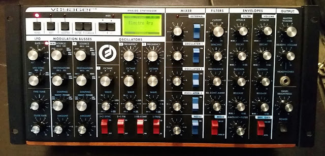 MATRIXSYNTH: Moog Minimoog Voyager RME Rack Mount Synthesizer SN RM0332