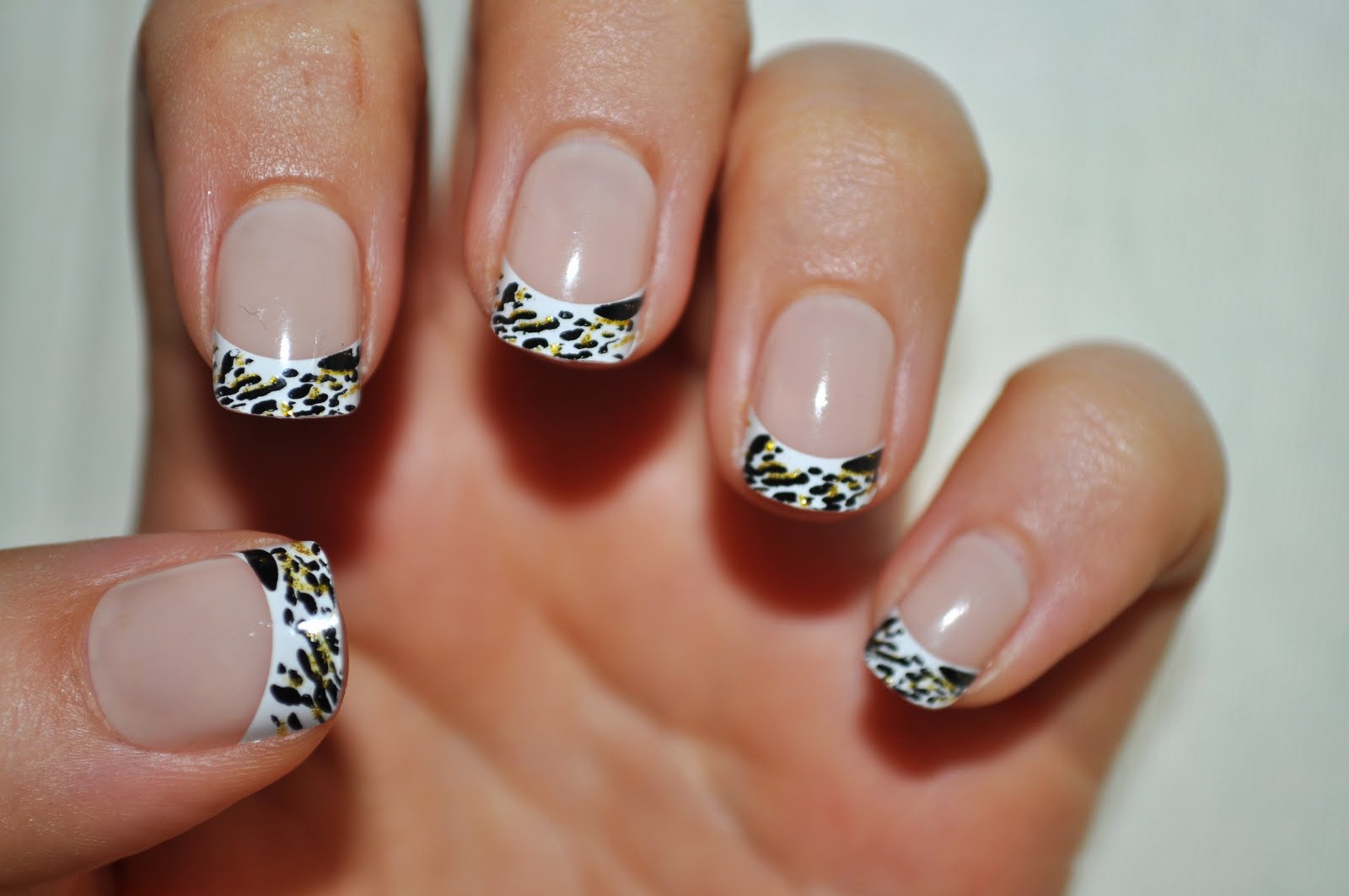 girls with attitude pre glued nails - GEMSIES