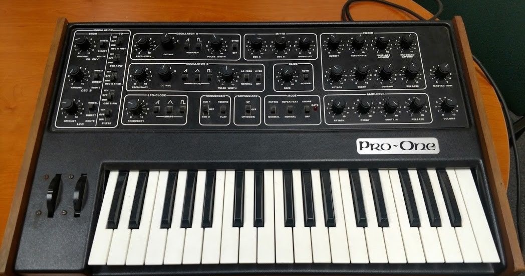 MATRIXSYNTH: Sequential Circuits Pro One Keyboard Synthesizer SN 1772