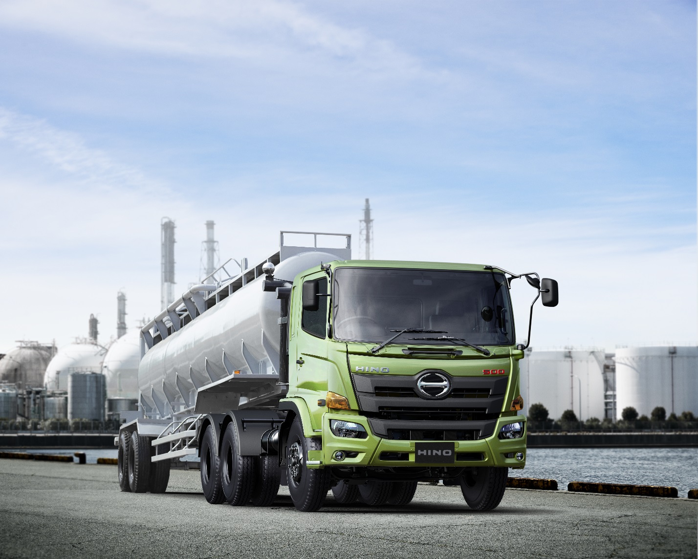 HINO: New Generation Ranger - Tractor Head Series