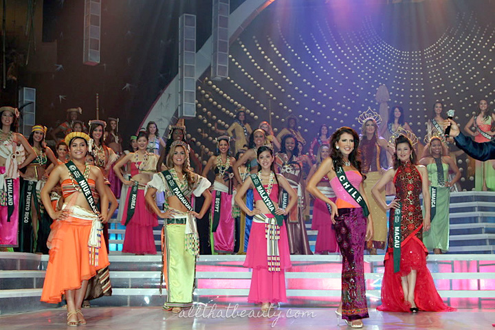All That Beauty: Miss Earth 2005 Gallery 06 Grand Final 1