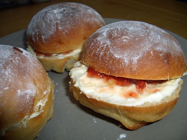 JamMK: Devonshire Splits... don't mind if I do!