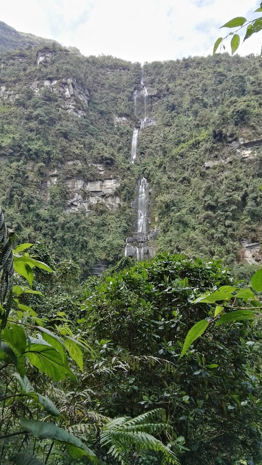Cascada La Chorrera - Choachí - SITIOS TURÍSTICOS DE COLOMBIA