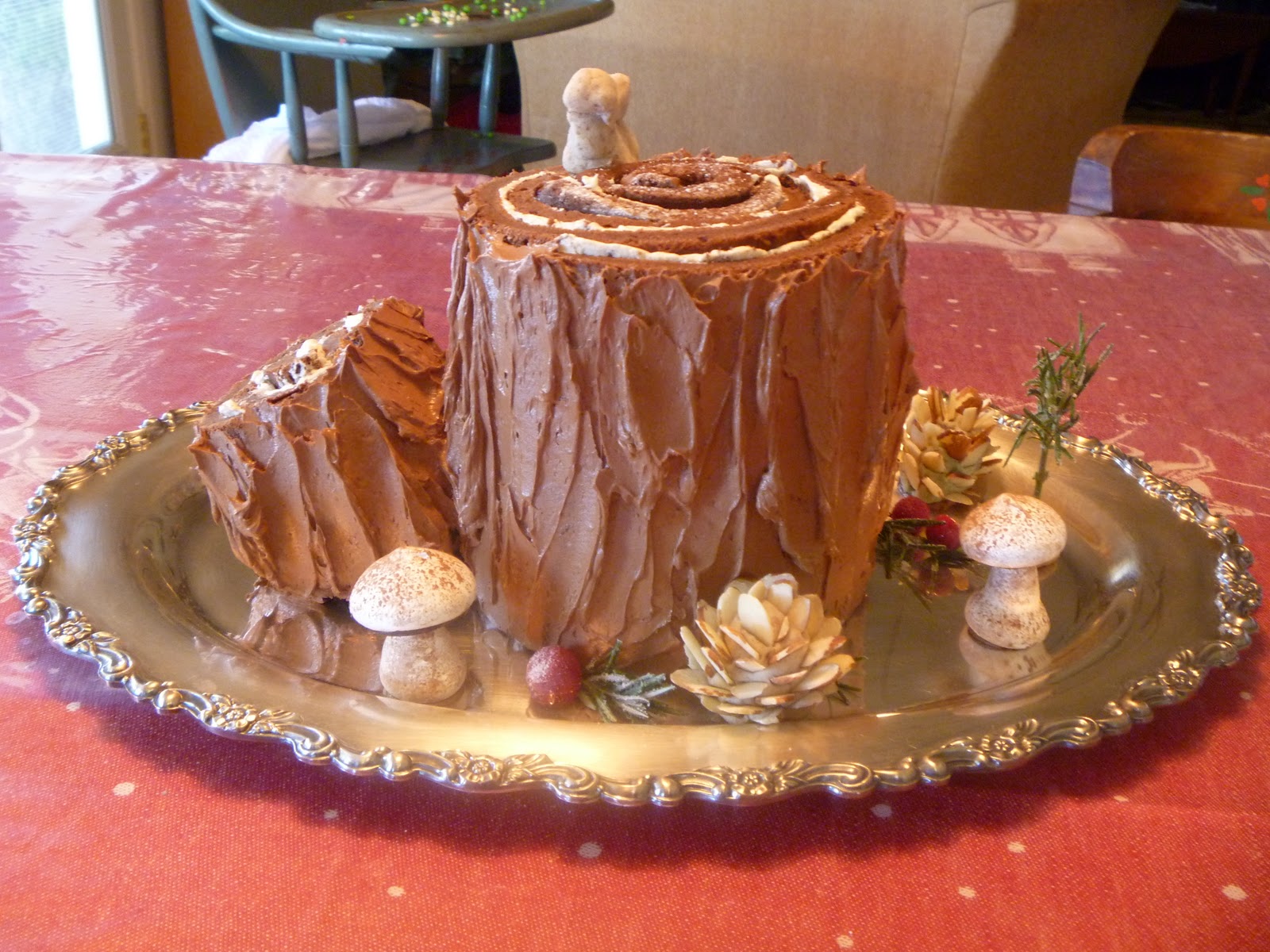 Miss Kris Kitchen: Baked Sunday Mornings: Stump de Noel
