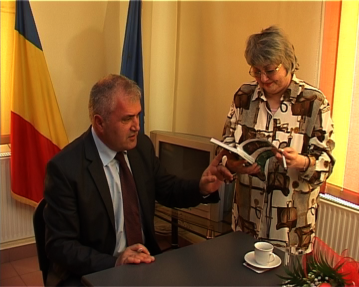 Elena Toma - Club XXL: Prof. Dr. Dan Manu - Director IML - Argeş : " Cu ...