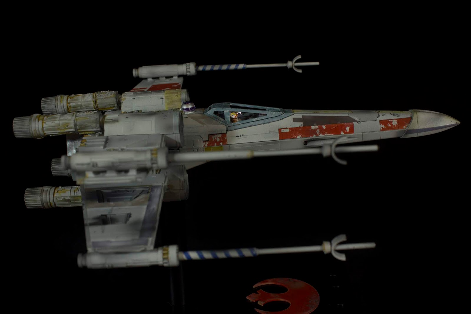 Bandai 1/48 scale X-Wing Model Build: Part X Final reveal of finished X ...