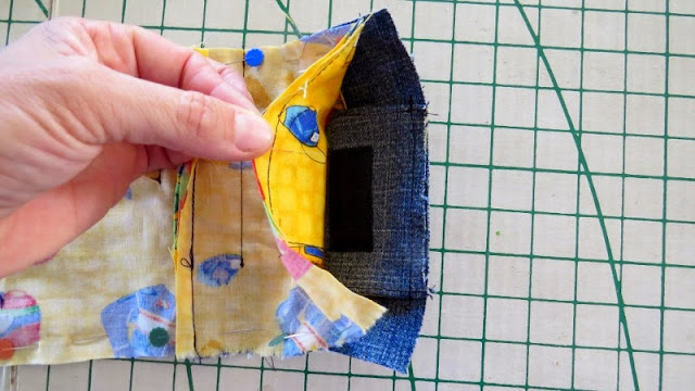 Creating my way to Success: Mini Notebook and Pencil Folder Tutorial