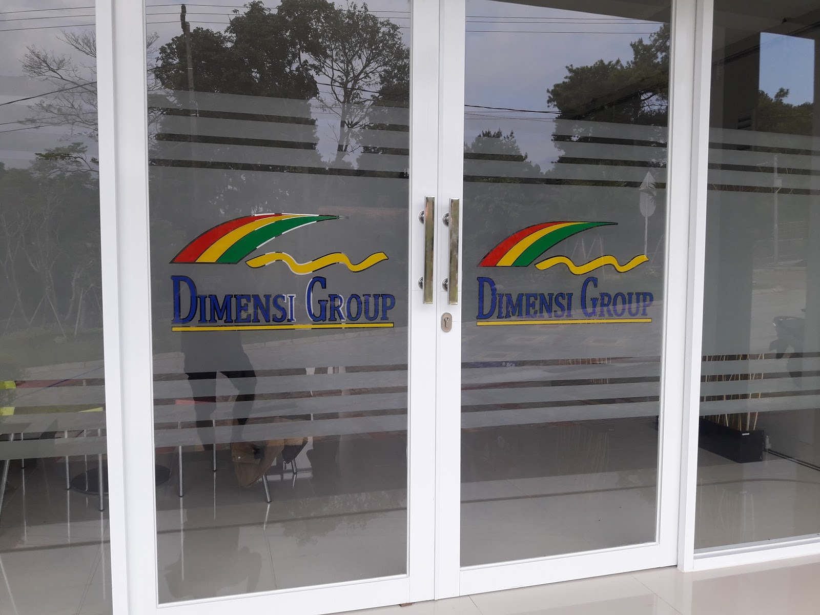 Cutting Sticker Kaca Custom - 212 Sticker - Cutting Stiker Bandung