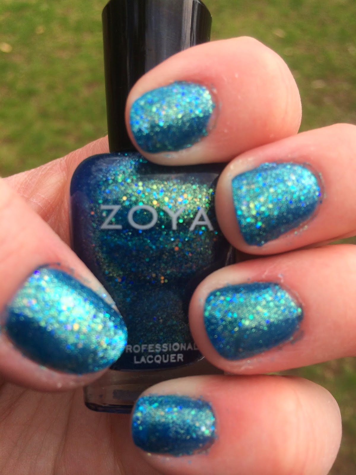 The Manic Painteress: Zoya Bubbly Collection, Summer 2014. Swatches and ...