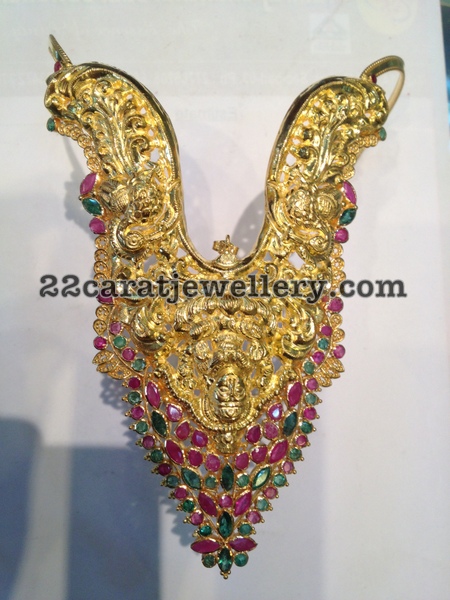Gold Lakshmi Vanki - Jewellery Designs