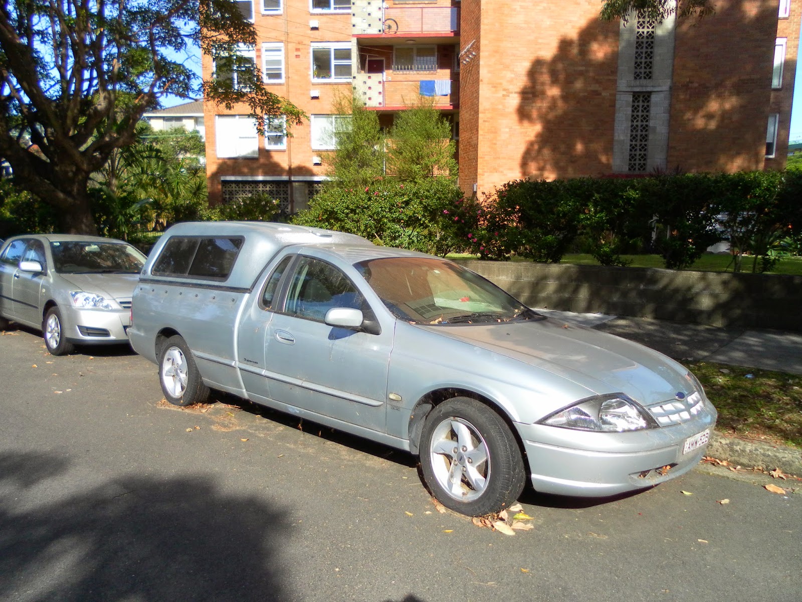 Aussie Old Parked Cars: 2002 Ford BA Falcon XLS Ute + Challenge ...