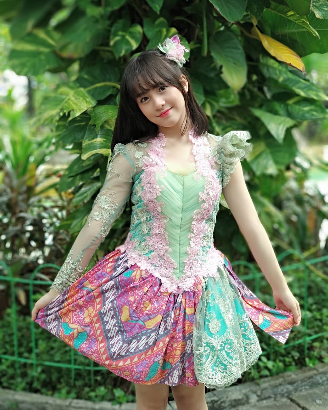Adhisty Zara, 10+ Foto Adhisty Zara Pemeran Disa di Film Dilan 1990 Ini ... Adhisty Zara, 10+ Foto Adhisty Zara Pemeran Disa di Film Dilan 1990 Ini ...