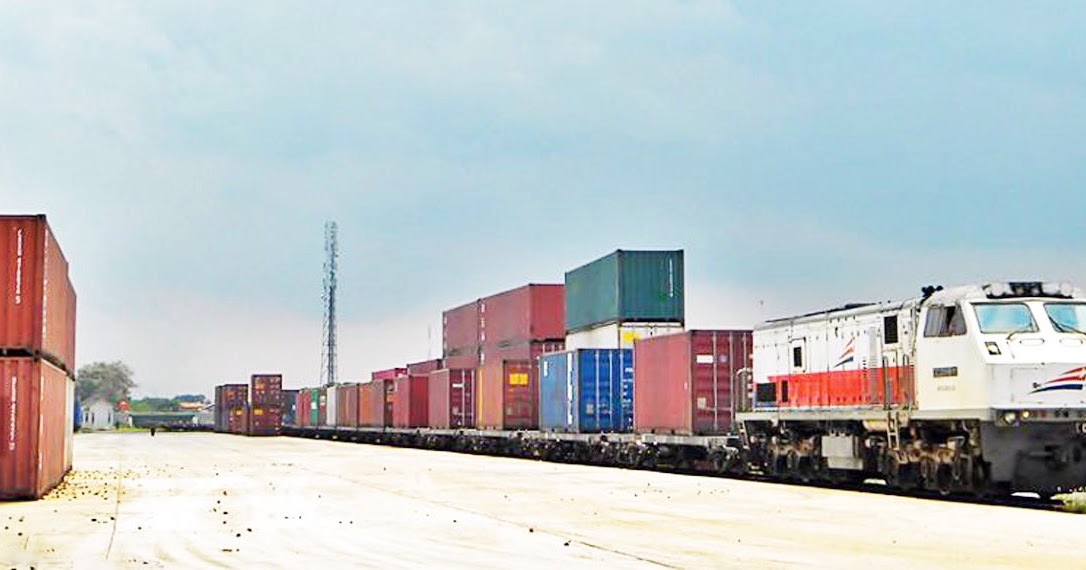 JASA PENGIRIMAN BARANG DENGAN CARGO KERETA API | Expedisi Express