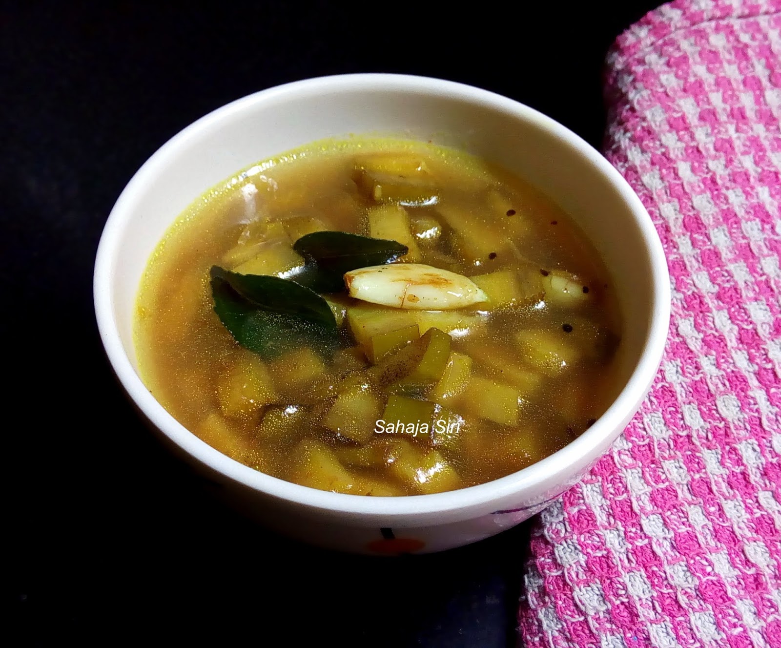 Raw banana stew/ Balekai Bolu huli/ Bolu kodilu