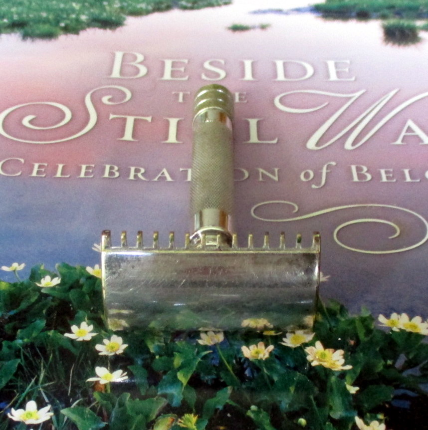 Jayaruh Shaving: 1905 Gillette Double Ring