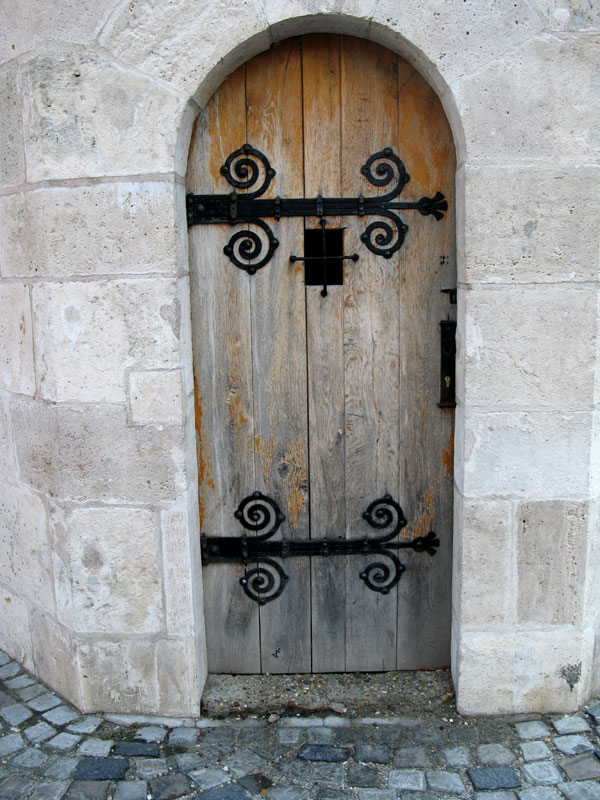 LinsArt: Interesting Doors