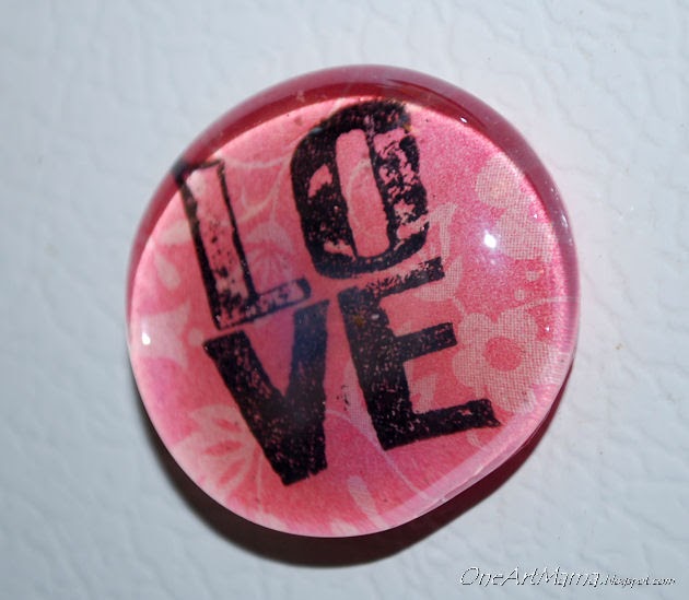 Sew Can Do: One Artsy Mama's Mod Podge Magnets & Jewelry Giveaway!!