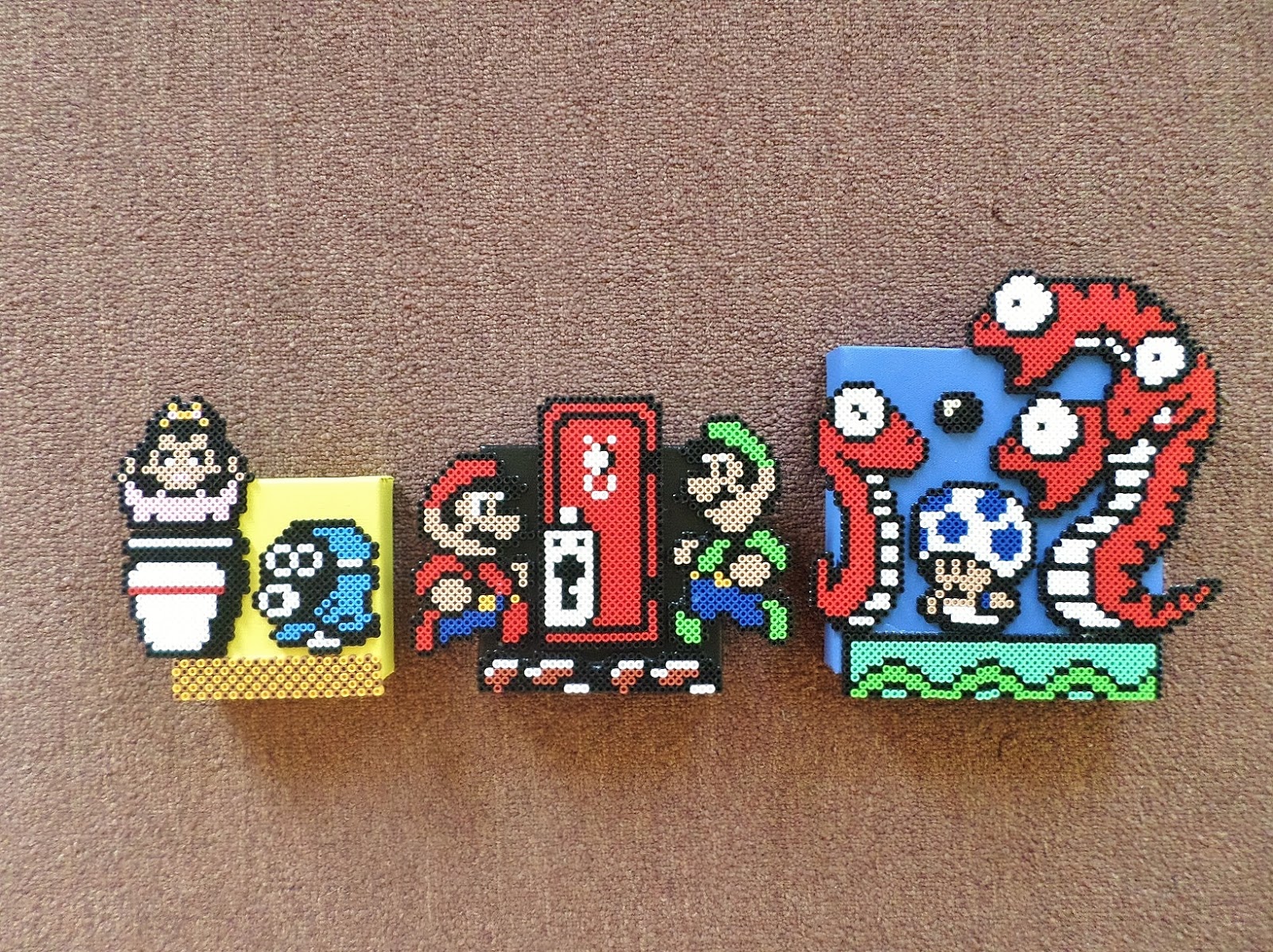 Long Black Fingers : Super Mario Bros 2 Canvas Perler Beads