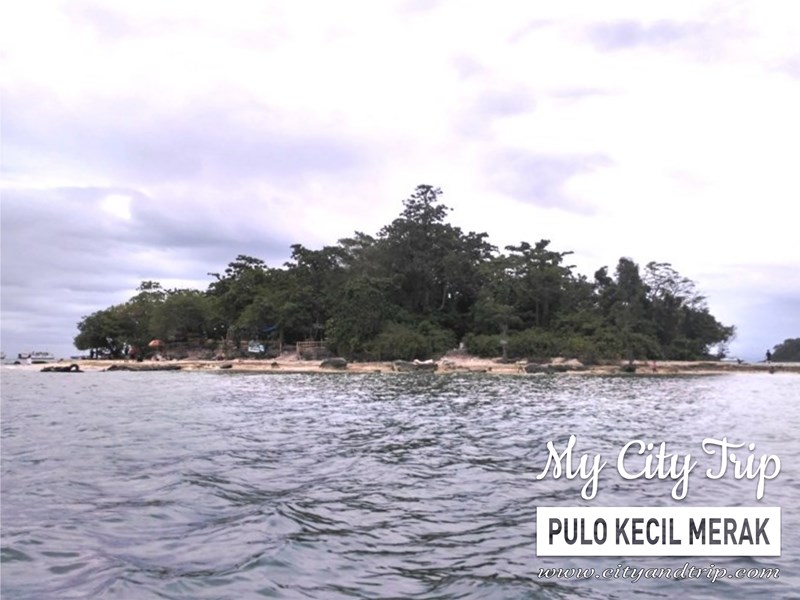 Exploring A Little Island, Pulau Merak Kecil