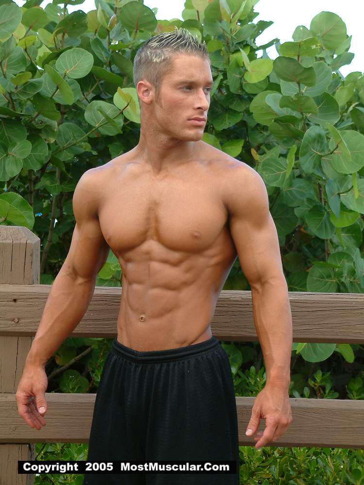 the beauty of male muscle: Myles